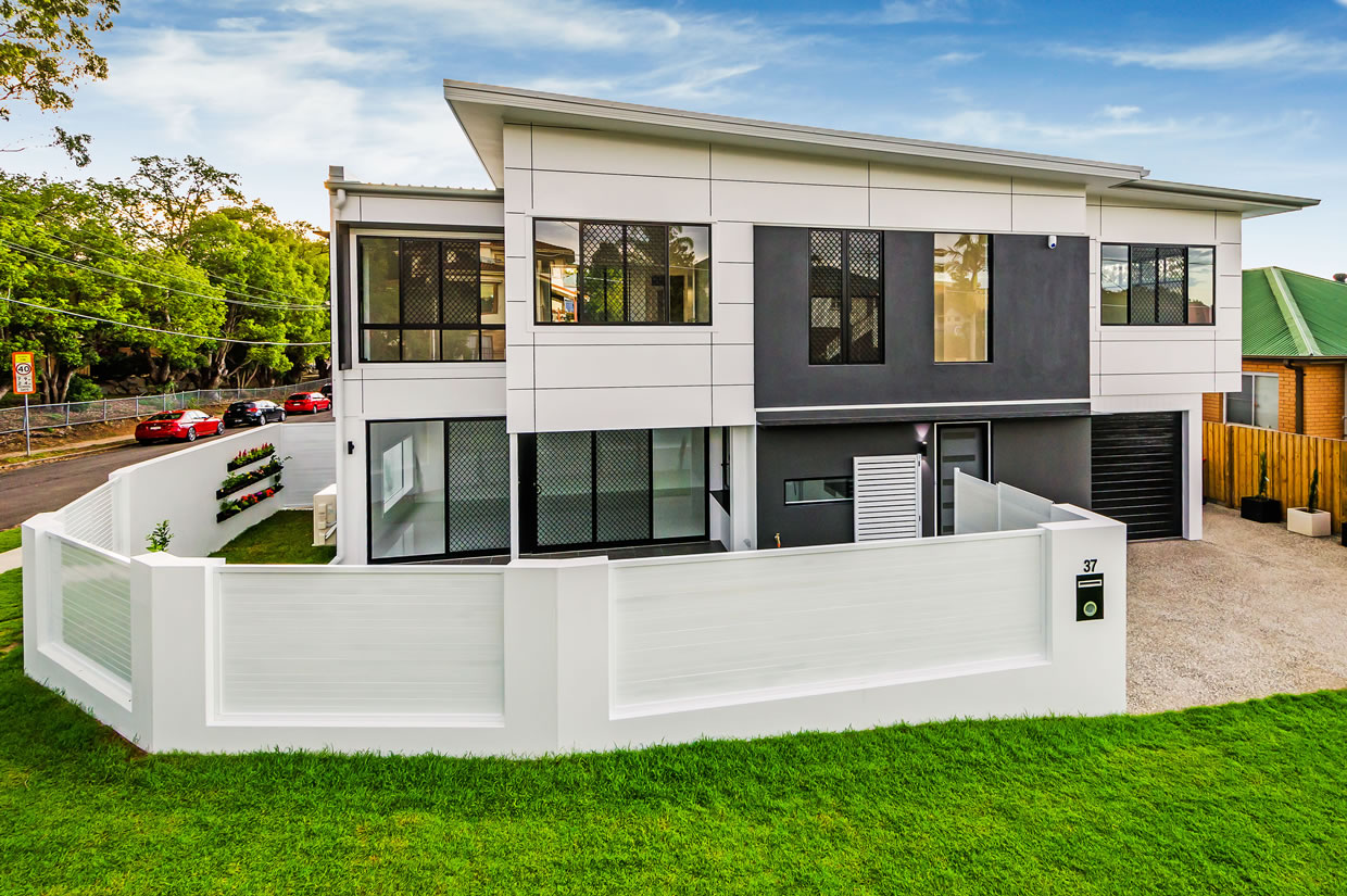 Ultra Modern Townhouses in Mount Gravatt - Gallery